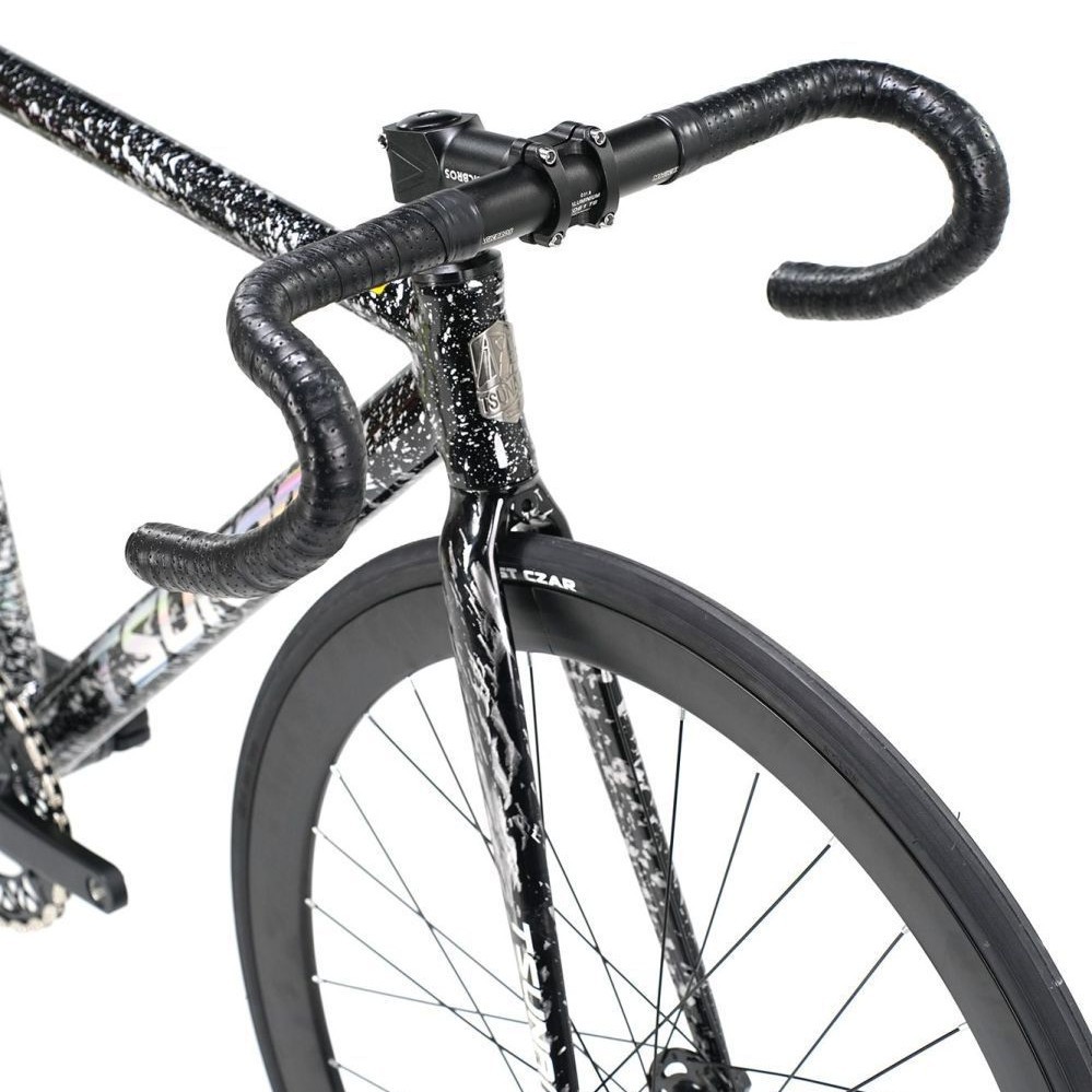 Durable and Lightweight bianchi fixed gear frame for Competitive Cycling