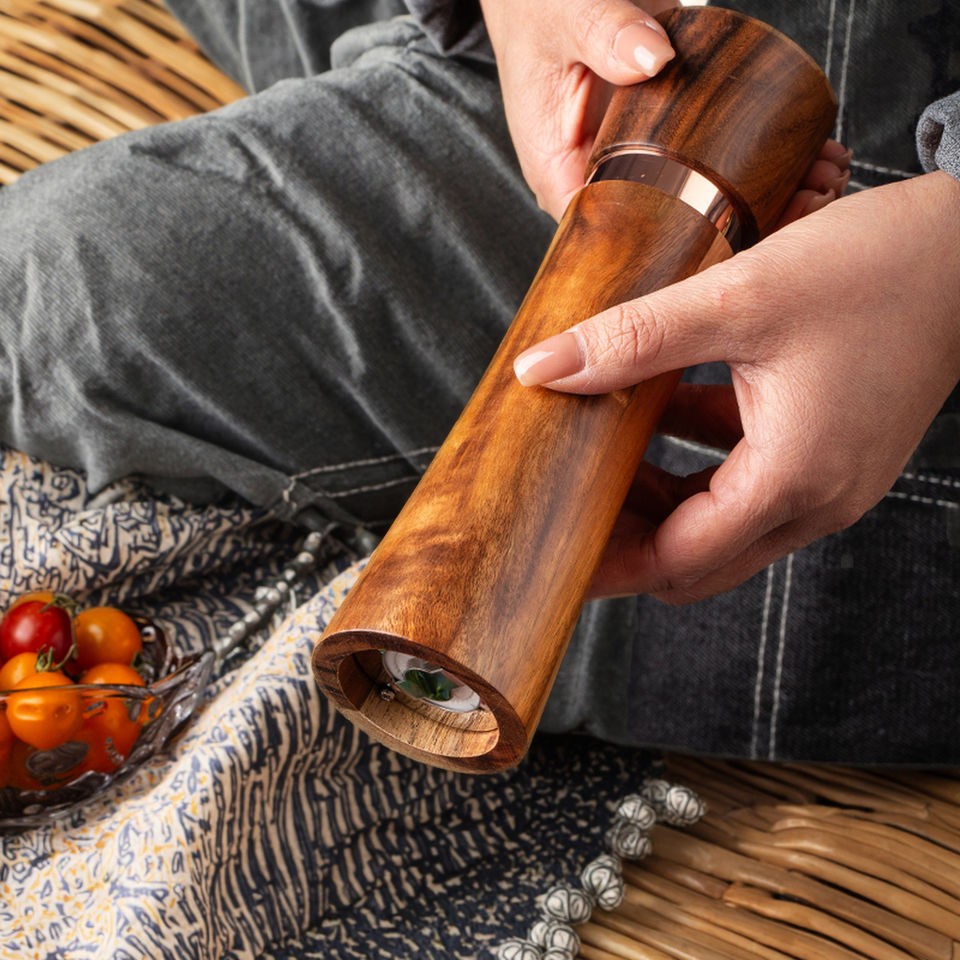 8 Inch Acacia Wood Salt and Pepper Grinder Kitchen Gadget Manual Pepper ...