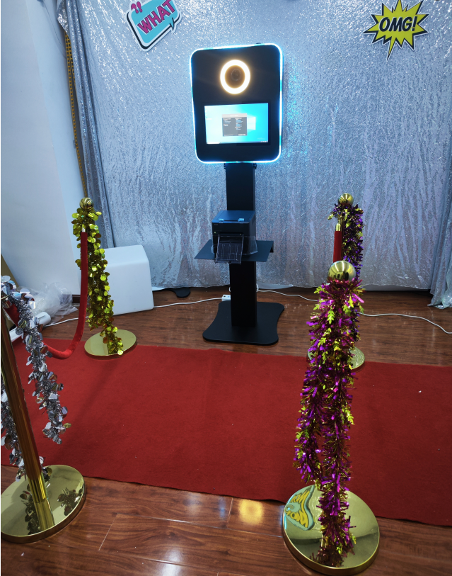 New Design Vintage DSLR Photo Booth with Instant Print & Metal Frame ...