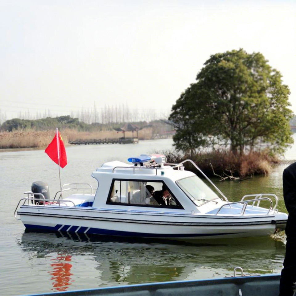 New Model Designed Fishing Boat 5.38m/17.6ft Fiberglass Boat Cuddy ...