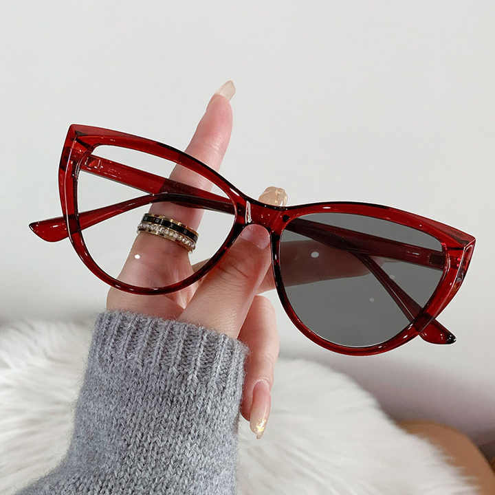 High Quality Photochromic Blue Cut Glasses Ladies cat Eye Frame Stylish ...