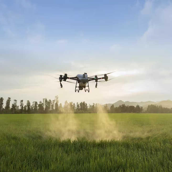 Agras T50 Drone - Efficient Agricultural Spraying & Spreading