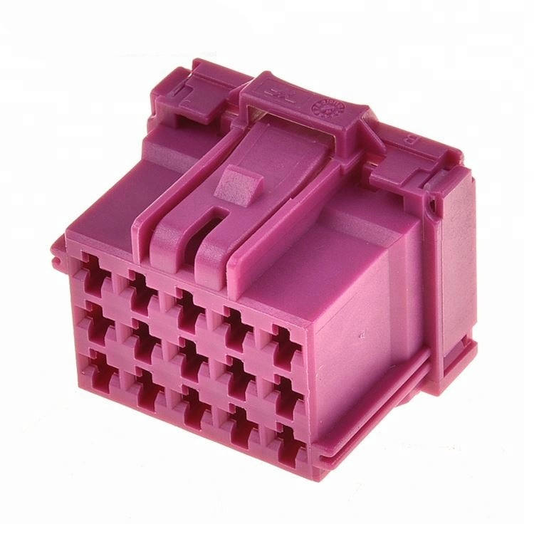 Conector de mazo de cables automático de 15 pines: duradero y confiable