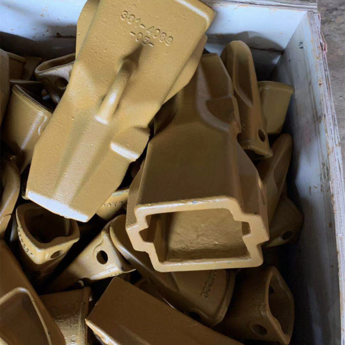 NINGBO WITMIN IMPORT & EXPORT CO., LTD - Bucket teeth, chisel