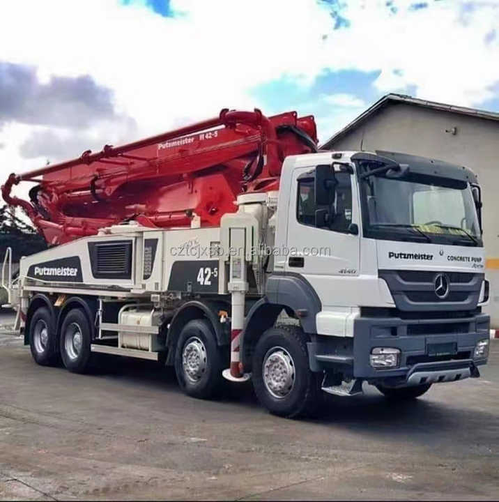 Second Hand Putzmeister Concrete Pumps Truck with Benzz Chassis for Sale