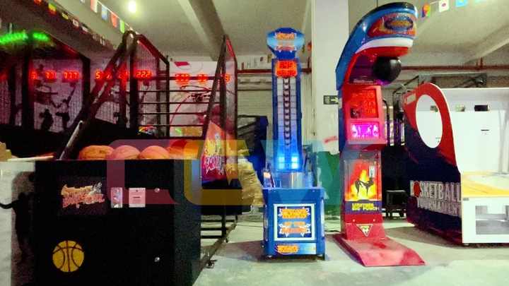 CGW Indoor Sport Games - Coin Operated Punching Bag Arcade