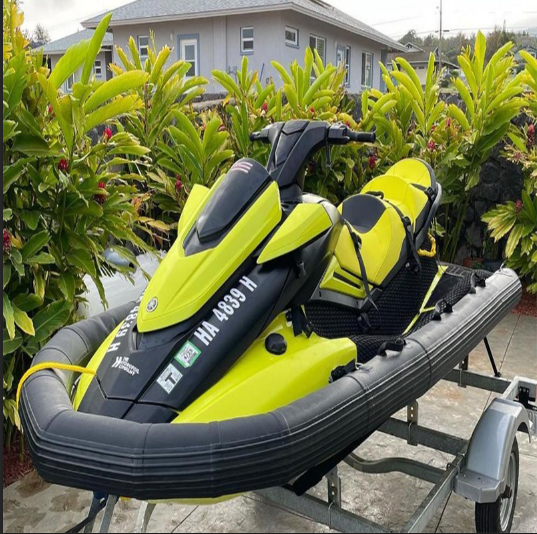 Inflatable Motor Boat Jet Ski - Safe & Fun Aquatic Experience