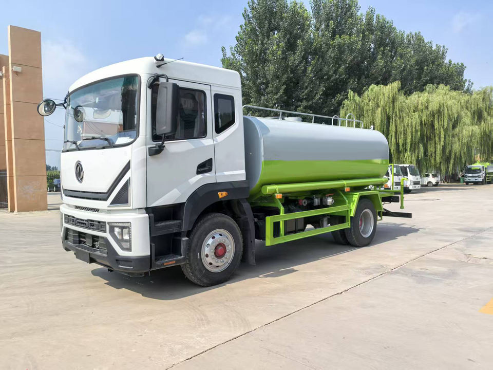 Dongfeng D9 14 Cubic Meters Sewage/Sprinkler Truck - for Municipal ...