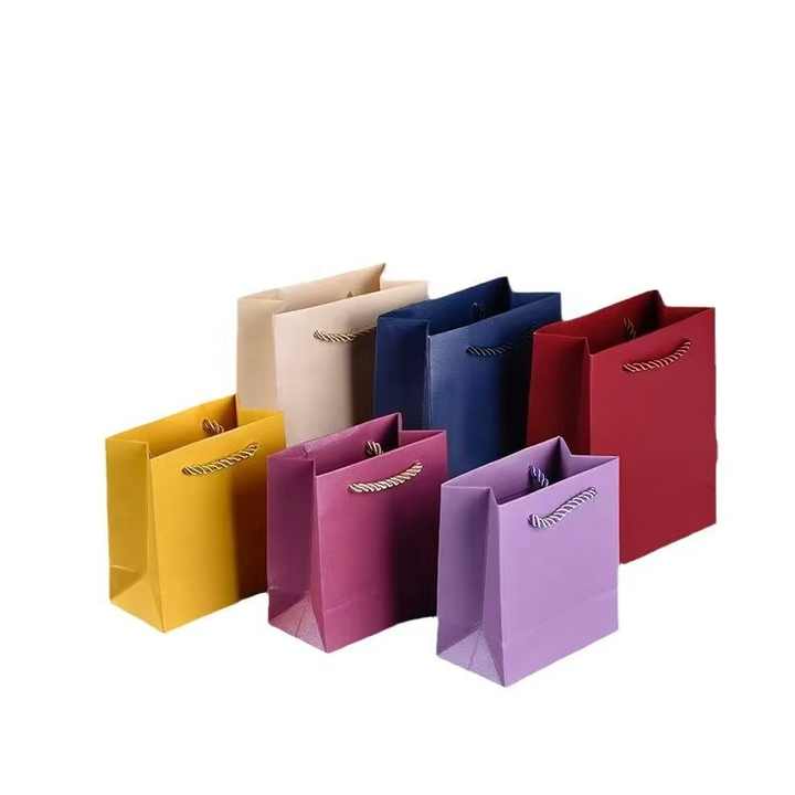 Custom Wholesale Packaging Paper Bag with Your Own logo Design Printed ...