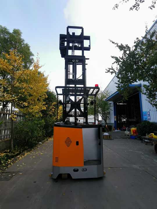 Three-stage Mast 4m Lifting Height CDDM10-40S VNA Equipment Electric 3 ...