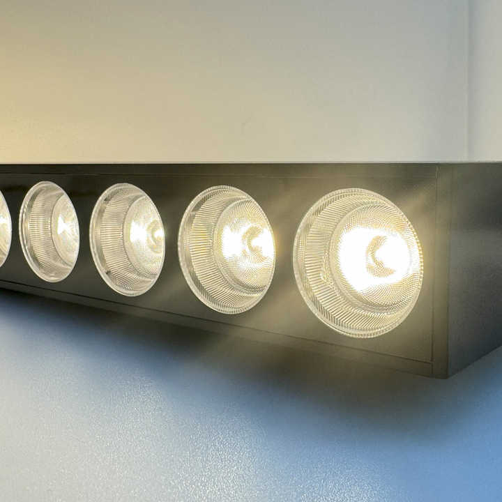 4575 séries conduziram a luz linear com copo antiofuscante do refletor ...