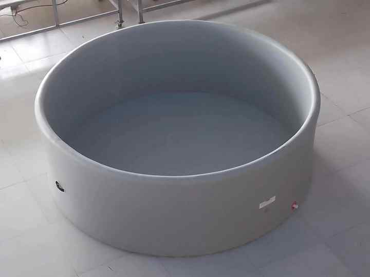 Customized Portable Drop Stitch DWF Pool Tub - Durable & Inflatable