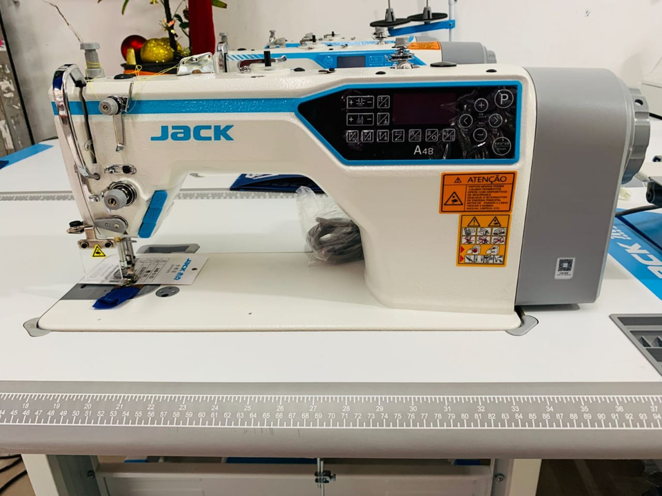 Jack A4B Sewing Machine - High-Speed Industrial Lockstitch