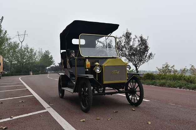 1908 Model T Car Custom Design - Vintage Automobile Auction