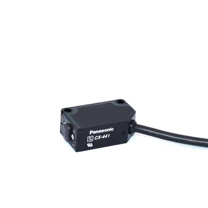 Panasonic CX-441 Photoelectric Sensor - Ultrathin & Built-in Amplifier