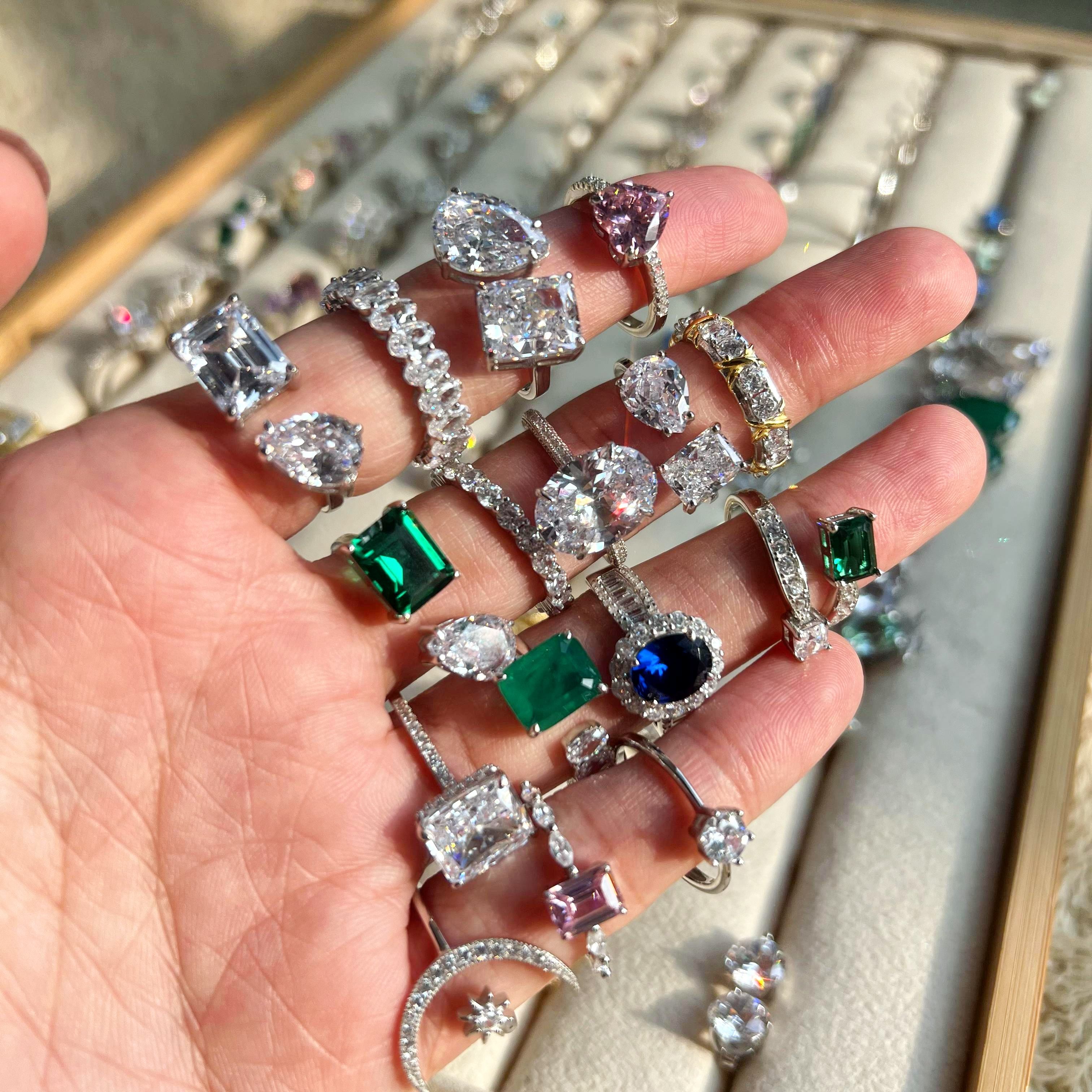 How to Choose Jewelry for Women Rings: A Complete Buying Guide