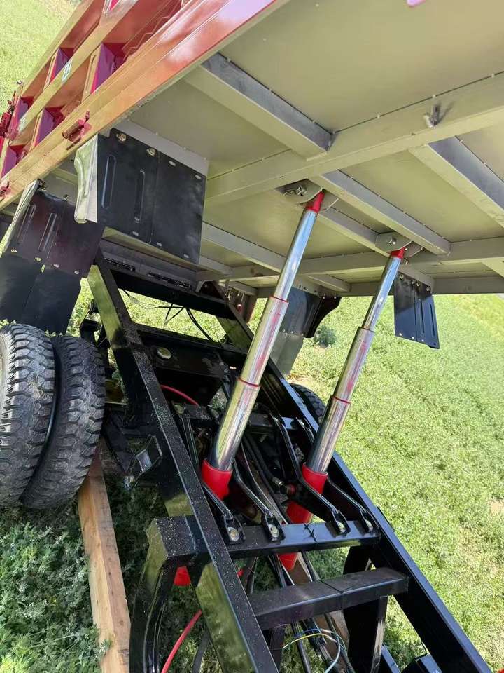 Five Wheel 250cc Cargo Motorcycle with Large Cargo Box for Agricultural ...