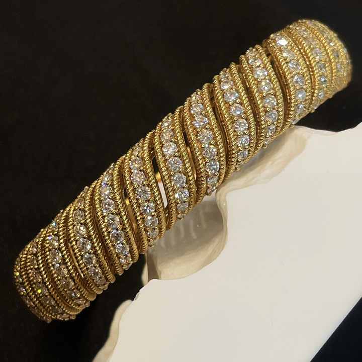 High Quality 18K Gold Diamond-encrusted Bracelet Natural Diamonds ...