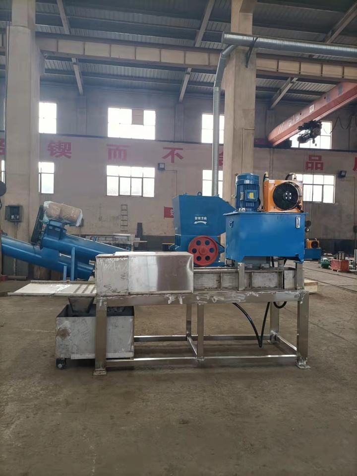 Car Battery Breaking and Recycling Machines Car Scrap Lead Acid Battery ...