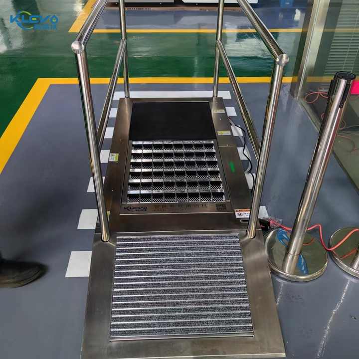 Electric Shoe Sole Cleaning Machine Effective in Removing Garbage ...