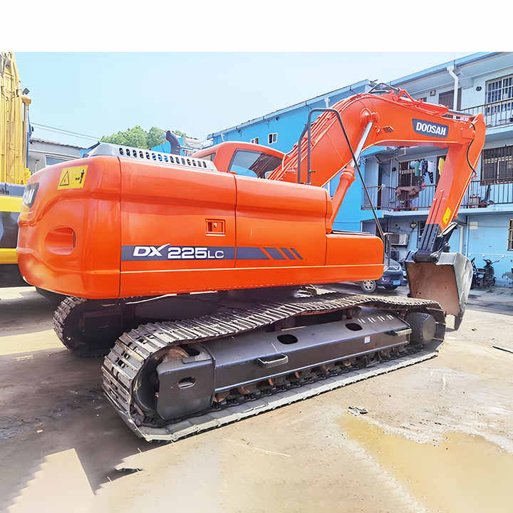 Original Korea Doosan DX225LC Crawler Excavator 22 Ton DX225 DH140 ...