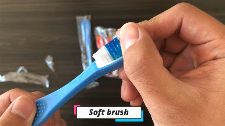 Short Soft Silicone Rubber Handle Anti-Swallow Adult Prison Toothbrush
