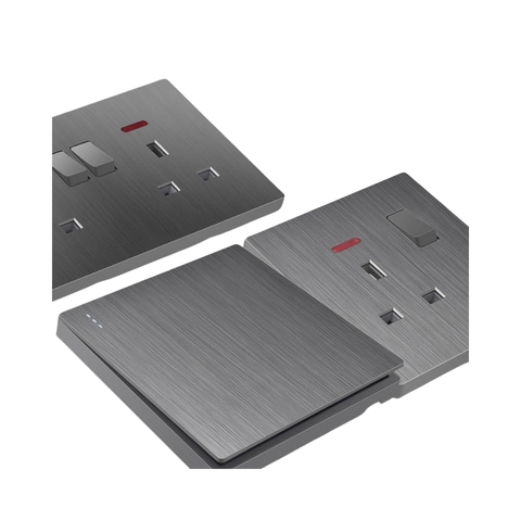 Universal 240V Electrical UK International Wall Double Sockets and ...