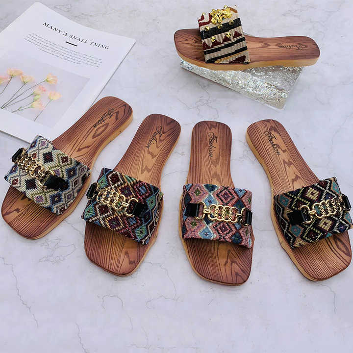 Fashion Design Ladies Slippers in Style Slide Slipper Sandals for Women ...