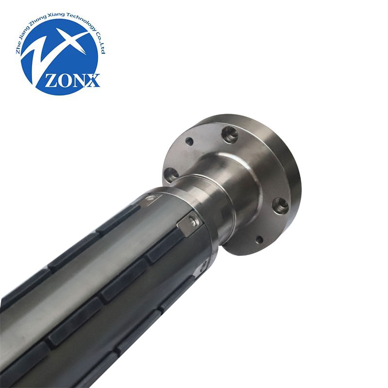 Zhongxiang through-type inflatable elastic shaft suitable for coil ...