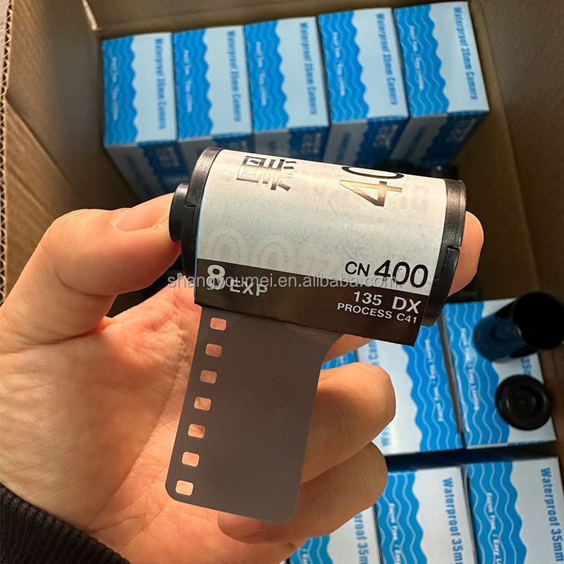 35mm Black and White Film Roll - 8 Exposures for Reusable Cameras, ISO ...