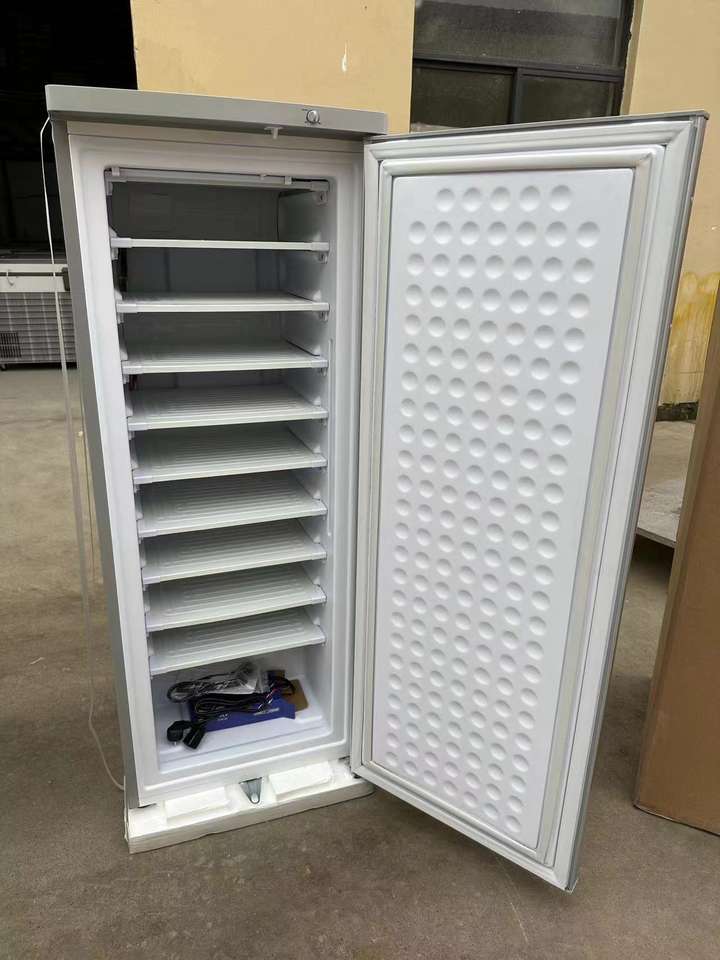 60KG Dual Power Ice Maker - 198L Solar System Ice Cube Freezer