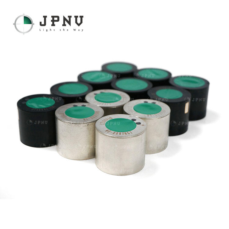 MX10160 Small ANVIS FOM1400-1700 GEN2+ defective green/white image ...