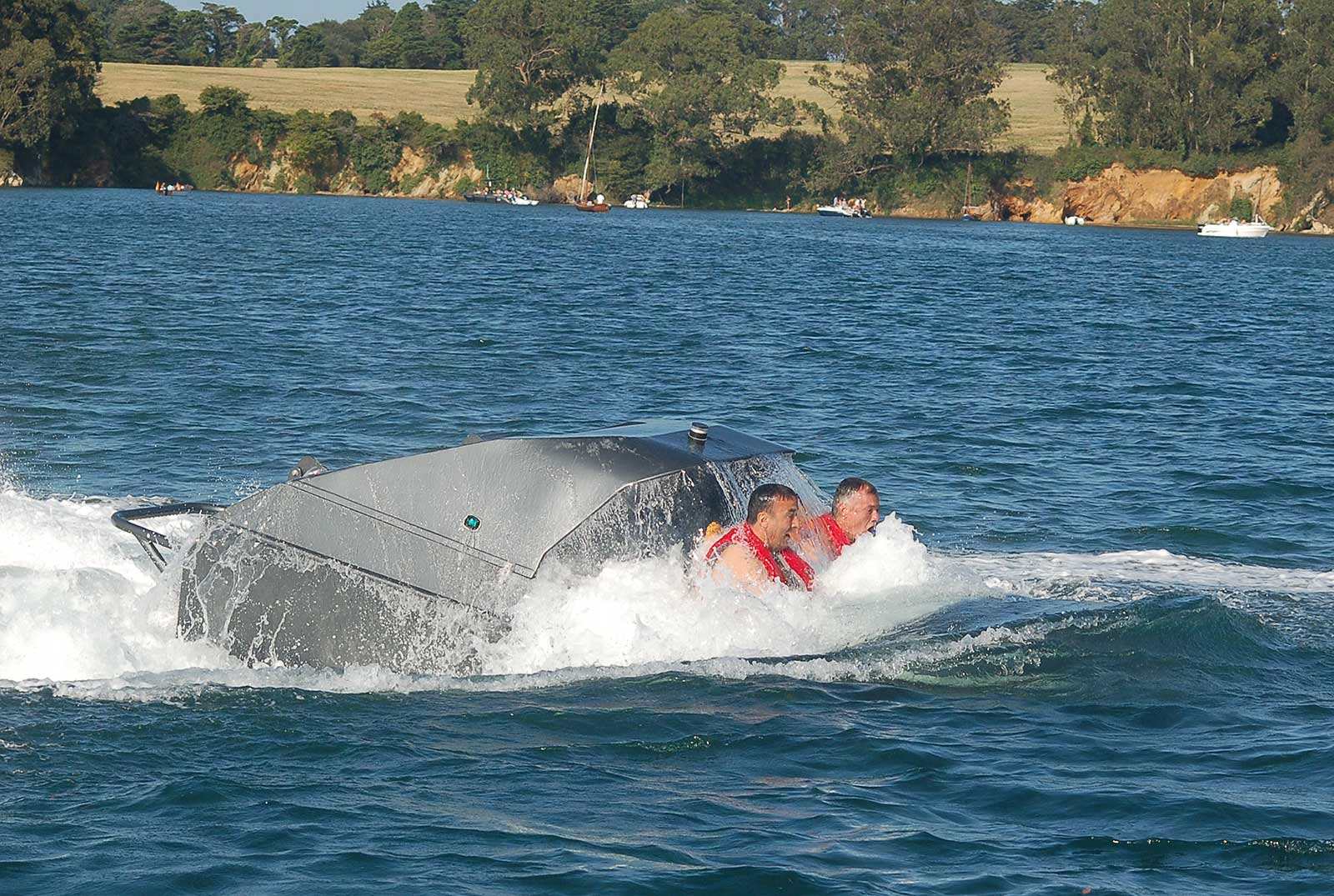 How to Choose the Best Electric Mini Jet Boat Aluminum Powered Model