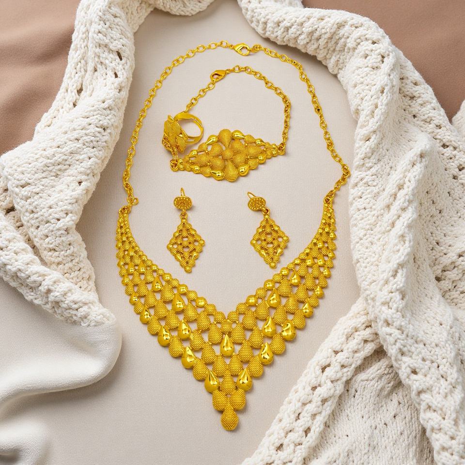 Luxury Vintage Alloy Gold Plated Indian Charm Wedding Jewelry Set-Women ...
