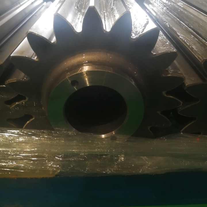 HUIGONG Sun Pinion - GE1288 for Komatsu 930E - Durable & Efficient