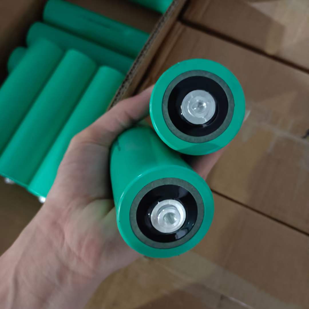 Geb Pin Lifepo4 Hình Trụ 46160 43184 Bán Chạy Pin Lfp 3.2v 20ah 22ah C ...