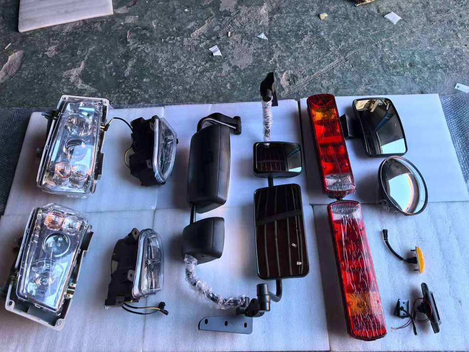 HOWO sinotruk headlight howo truck 371 led head light rear view mirror ...