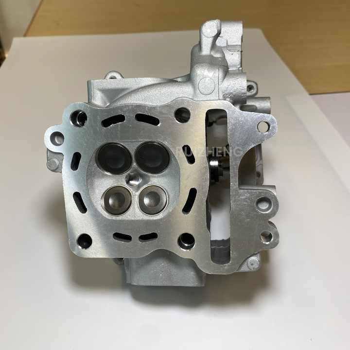 4V Motorcycle Tuning Parts - PCX150 4-Valve Cylinder Head