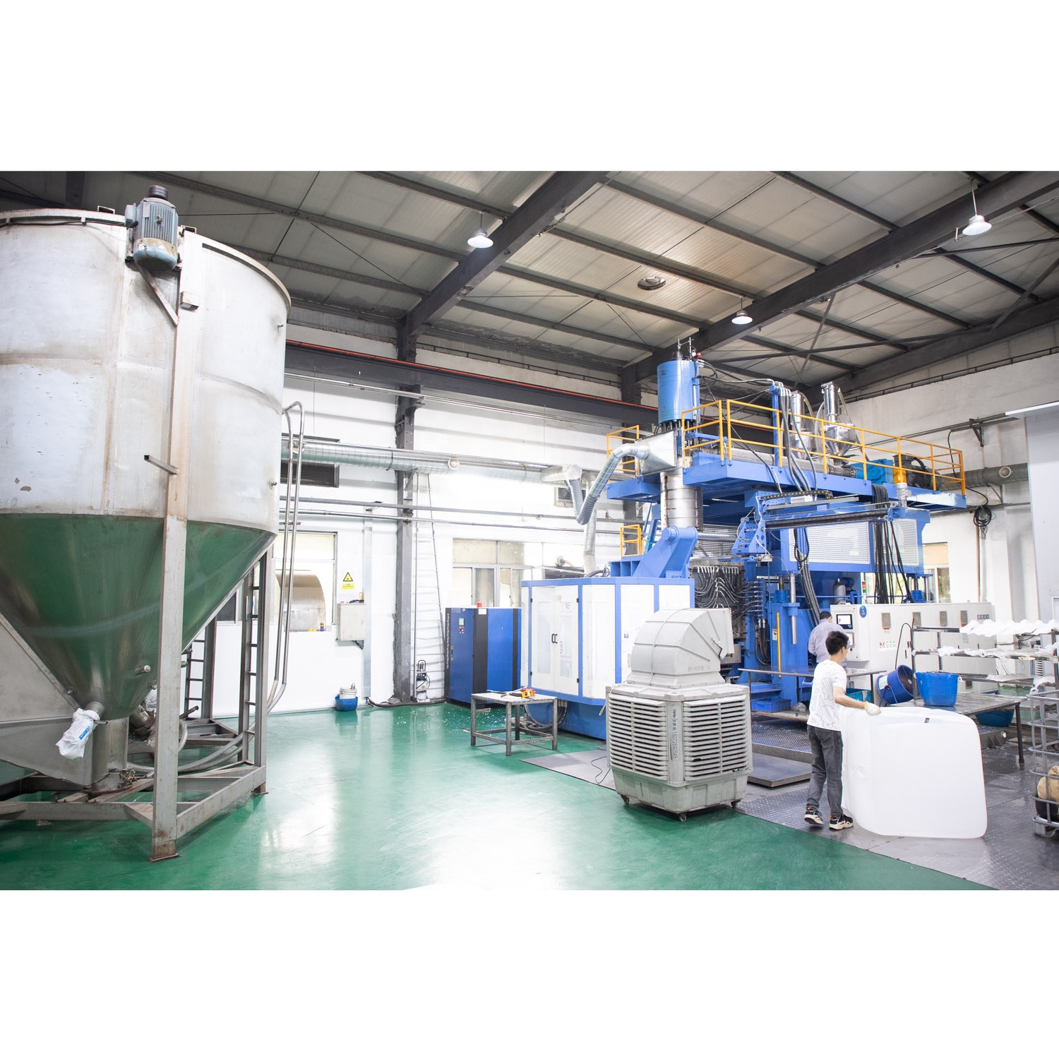 Efficient Solutions for Industrial Water Challenges: 2021 gallon water tank