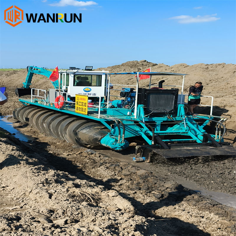 WANRUN Amphibious Spiral Dredging Machine for River/Pond Mud/Slurry ...