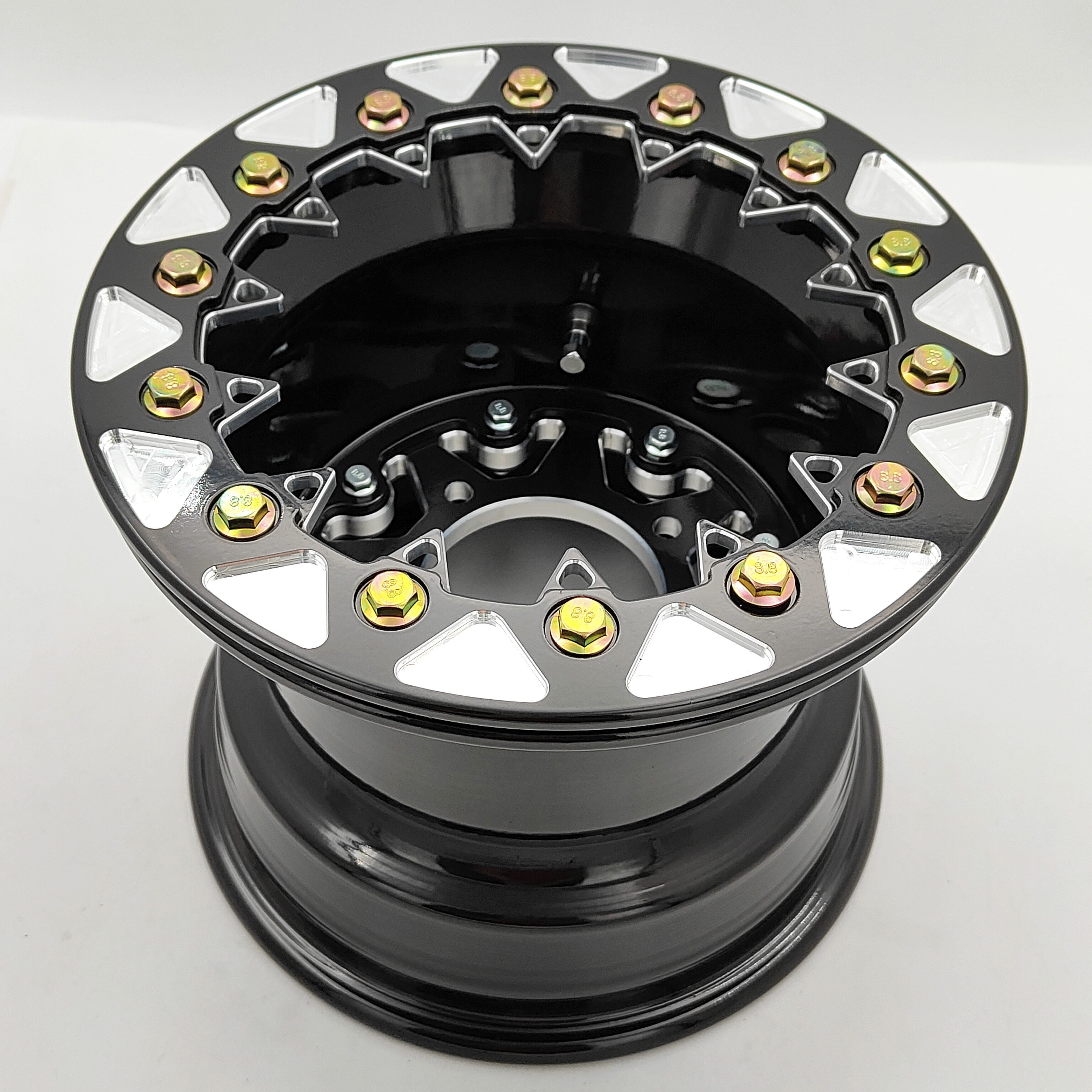 How to Choose Bead Lock Off Road Wheels: A Complete Buying Guide