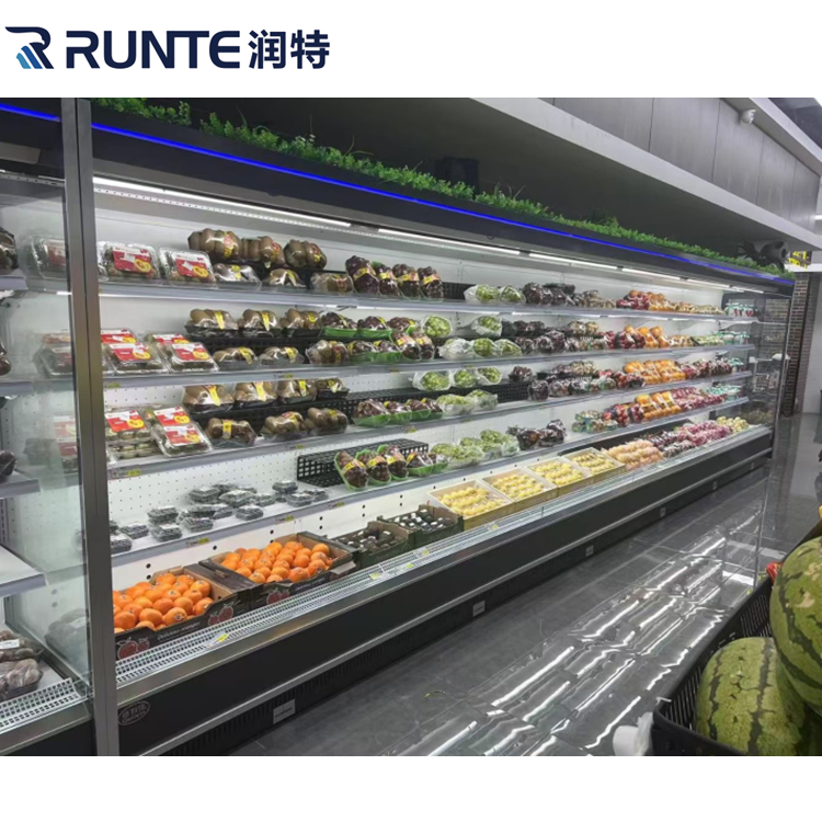 How to Choose the Best Refrigerator Display Case for Your Business