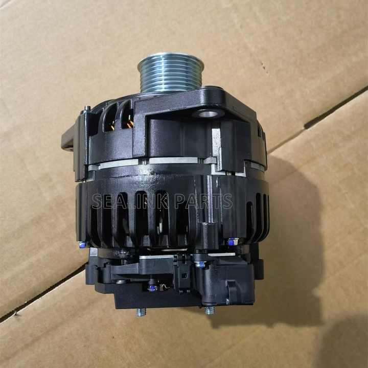 Liebherr Alternator 24V 180A - Reliable Power Solutions