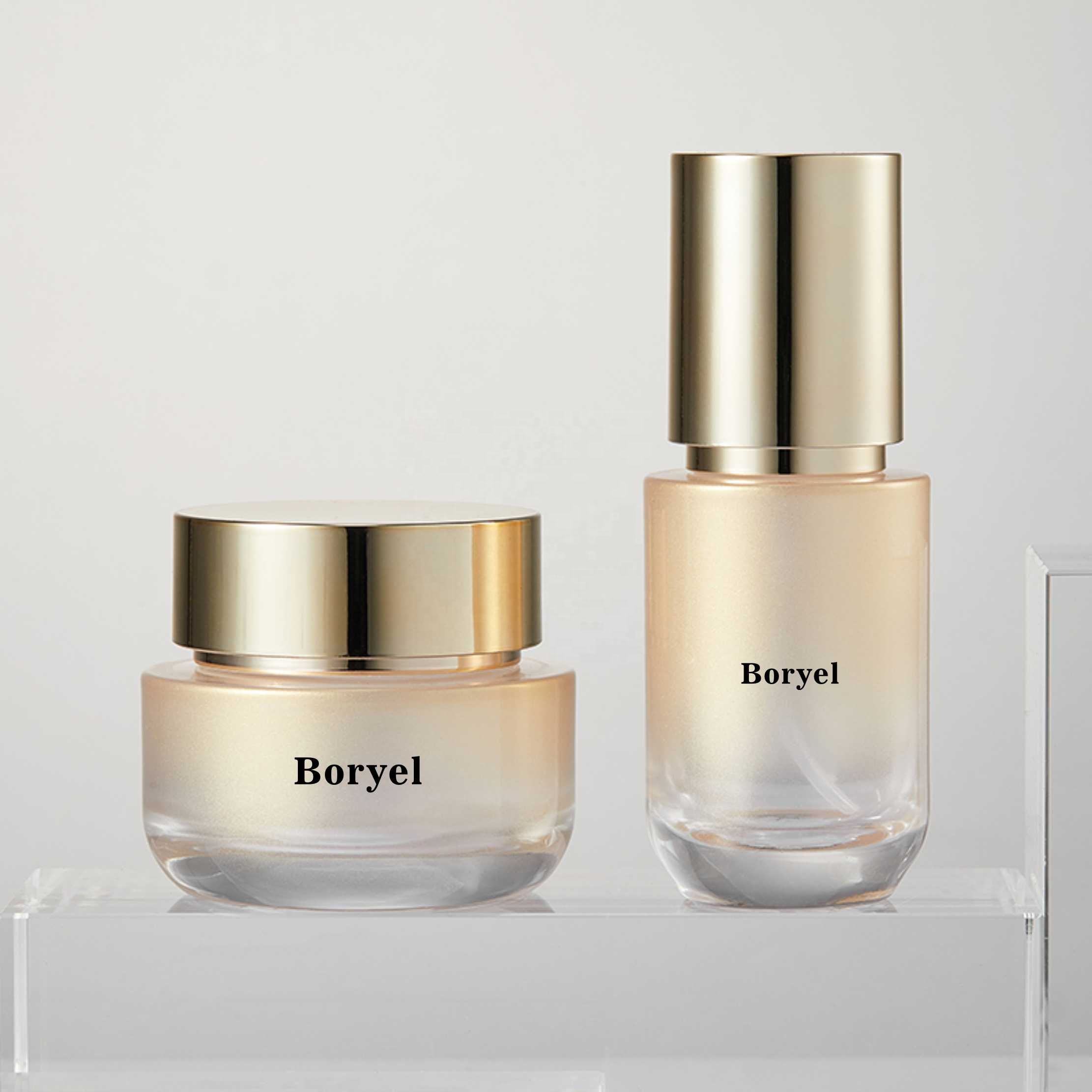 How to Choose Glass Bottles for Serum: A Complete Buying Guide