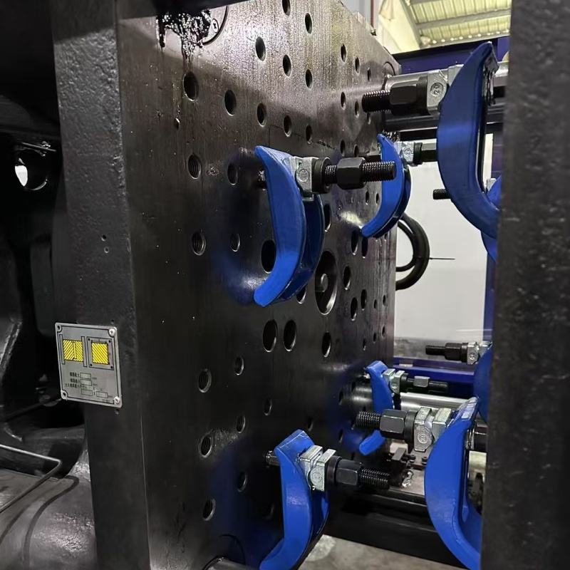 MA300T Second Hand Horizontal Injection Molding Machine Energy Saving ...