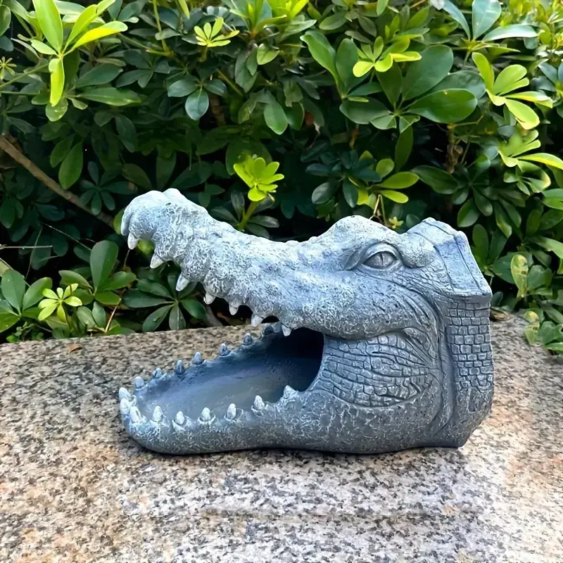 Realistic Alligator Head Drain Spout with Open Jaw Design, Resin Gutter ...