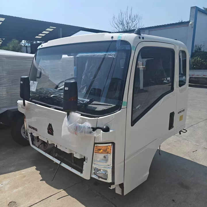 Totally Orginal Howo Cabin RHD Howo Light Truck Cabin Howo Light Cargo ...