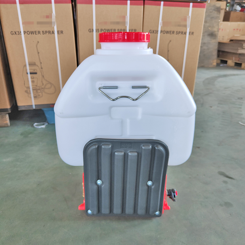 How to Choose the Best Motorized Sprayer for Agriculture