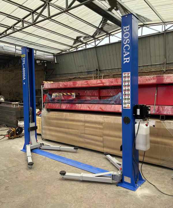 Boscar 4000kg Two Post Car Lift - CE Certified & Hydraulic