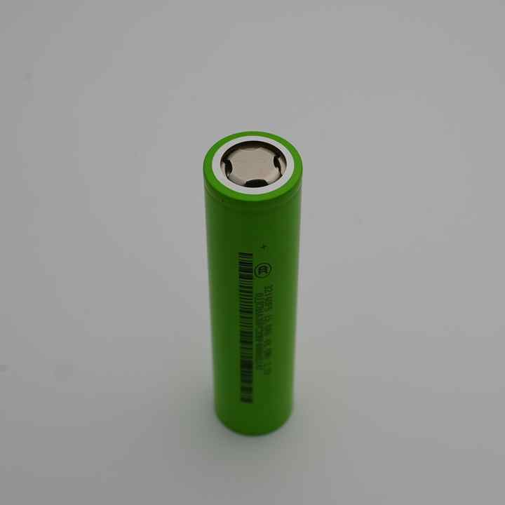 Cylindrical Lifepo4 Cells 32140FS Battery Cell 15Ah 3.2v LiFePO4 ...